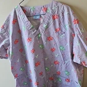 Denver Hayes | Tops | Denver Hayes Xl Lavender Scrub Top With Red And ...